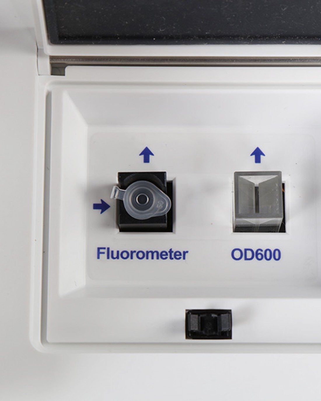Apostle NanoFlex 800 Micro-Spectrophotometer + Fluorometer